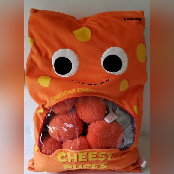 Kidrobot | Toys | Kidrobot Yummy World Cheesy Puff Plush Toys 7 Puffs W ...